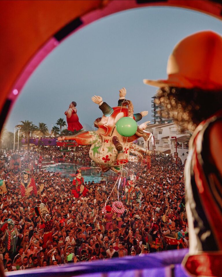 ELROW RETURNS TO USHUAÏA IBIZA FOR 3 UNMISSABLE PARTIES! - Clubbing TV