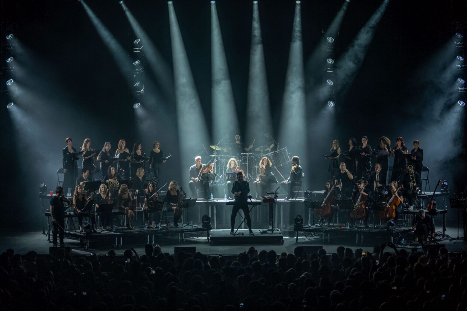 Worakls Orchestra Enflamme la France en 2024 : Découvrez les Dates ...